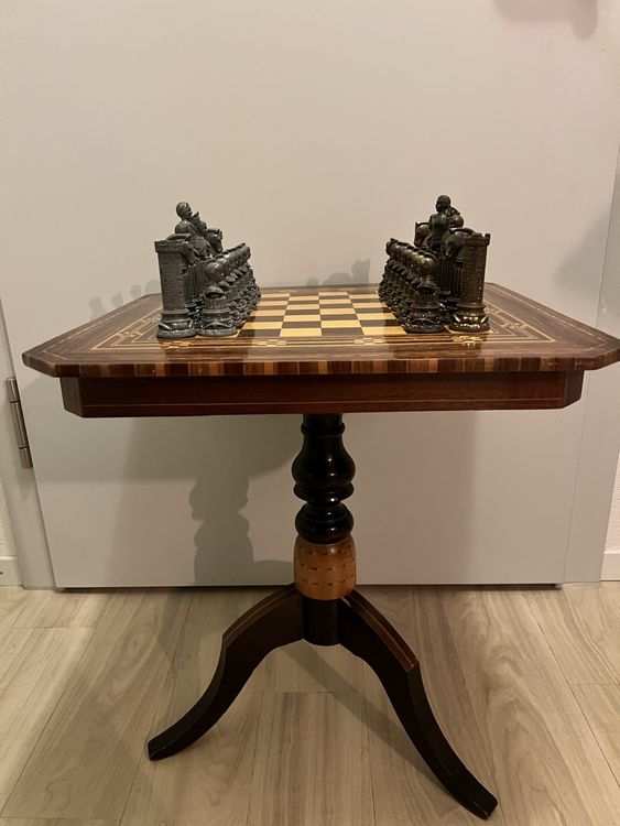 Table échecs (D'occasion) à Malleray pour CHF 550 – retrait uniquement ...