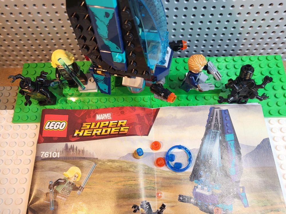 4 Lego-Minifiguren vom Set 76101 mit Zubehör und Anleitung (Gebraucht ...