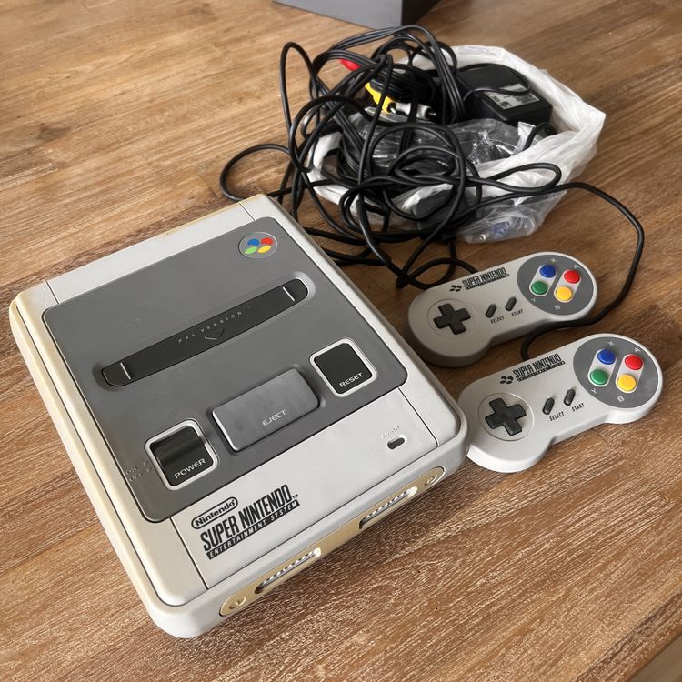 Super Nintendo PAL & NTSC (Switched) (Gebraucht) in Glattpark(Opfikon ...