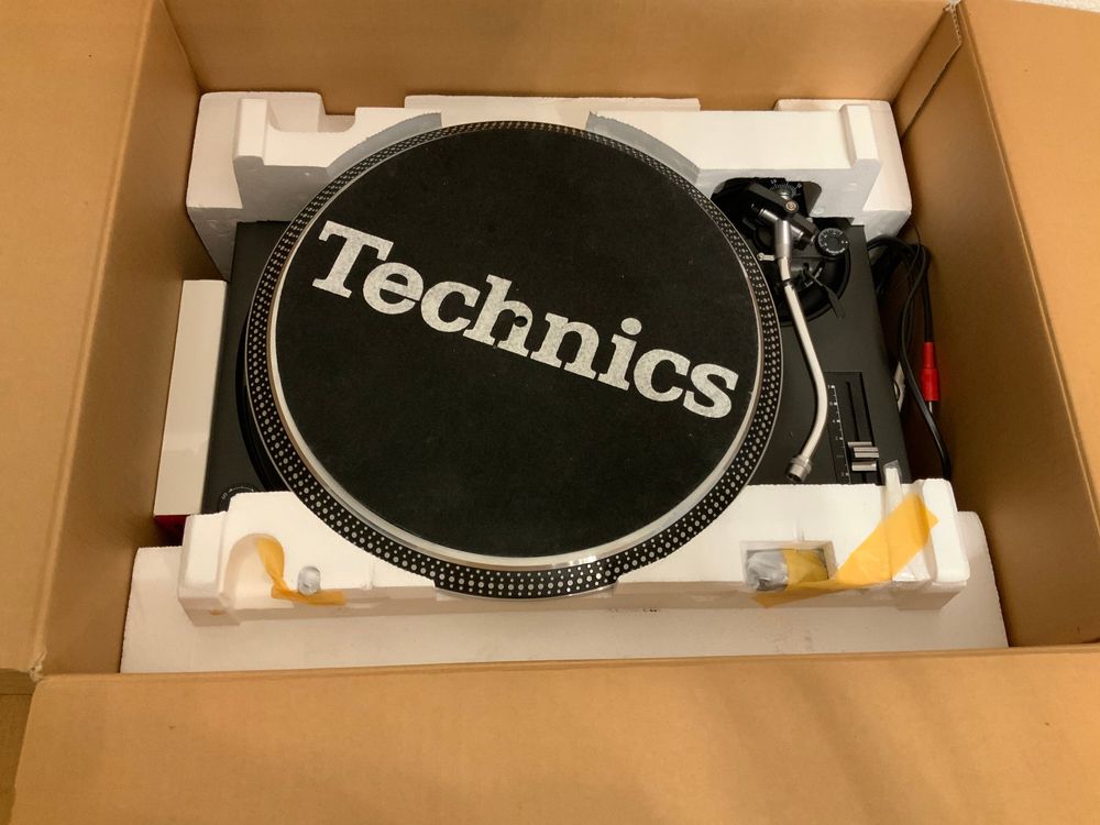 DJ-Set Technics komplett (2x SL-1210MK2 + SH-DJ1200) (Gebraucht) in ...