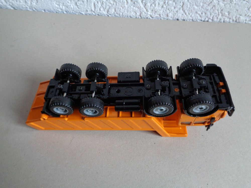 SIKU 2923 Mercedes SK 4-Achs-Kipper (Neu (gemäss Beschreibung)) in ...