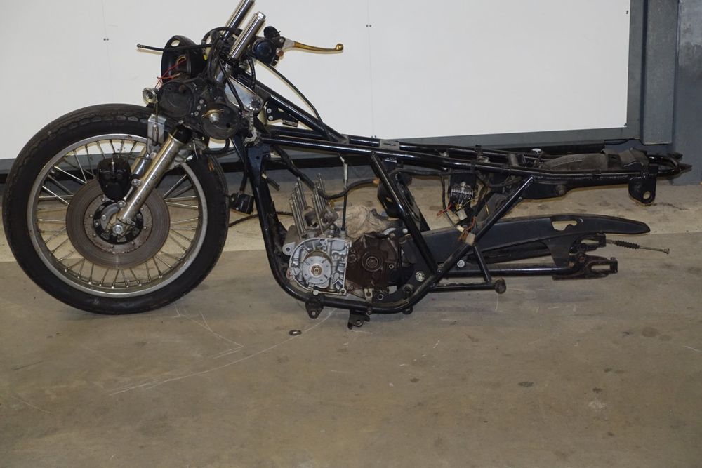 KAWASAKI KH 250 B2 MOTO OLDTIMER (Gebraucht) in Bellevue für CHF 60 ...