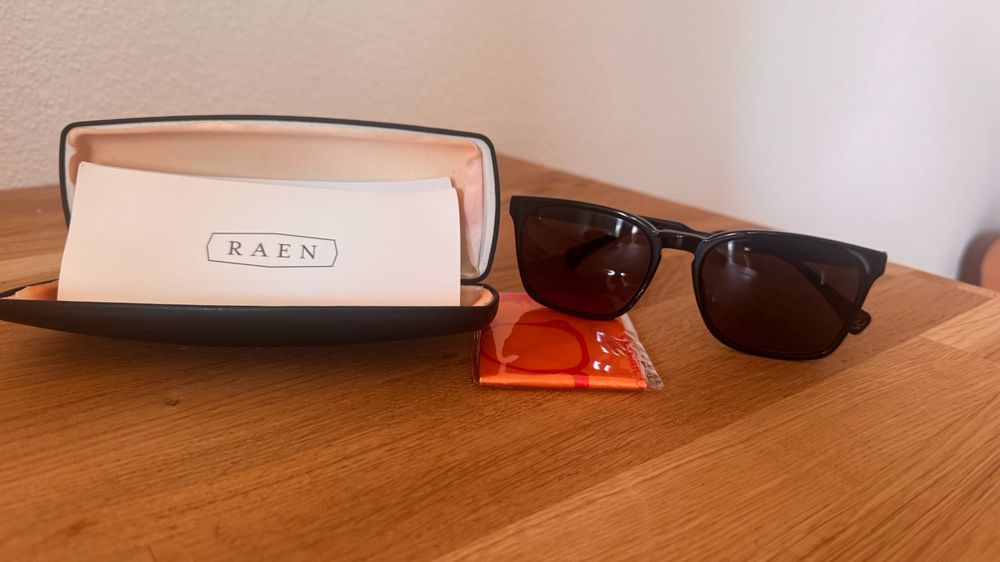 RAEN Pierce Sunglasses (Gebraucht) in Adliswil für CHF 1 – mit ...