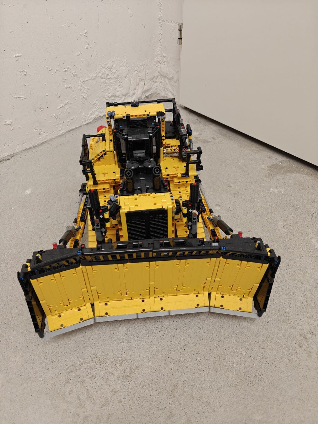 Lego Technic Raupen-Dozer CAT D11 42131 - Top Zustand! (Neu (gemäss ...