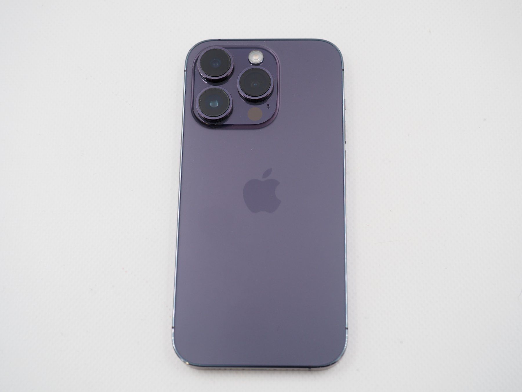 APPLE iPhone 14 Pro iCloud gesperrt (25122714) (Defekt) in Zürich für ...