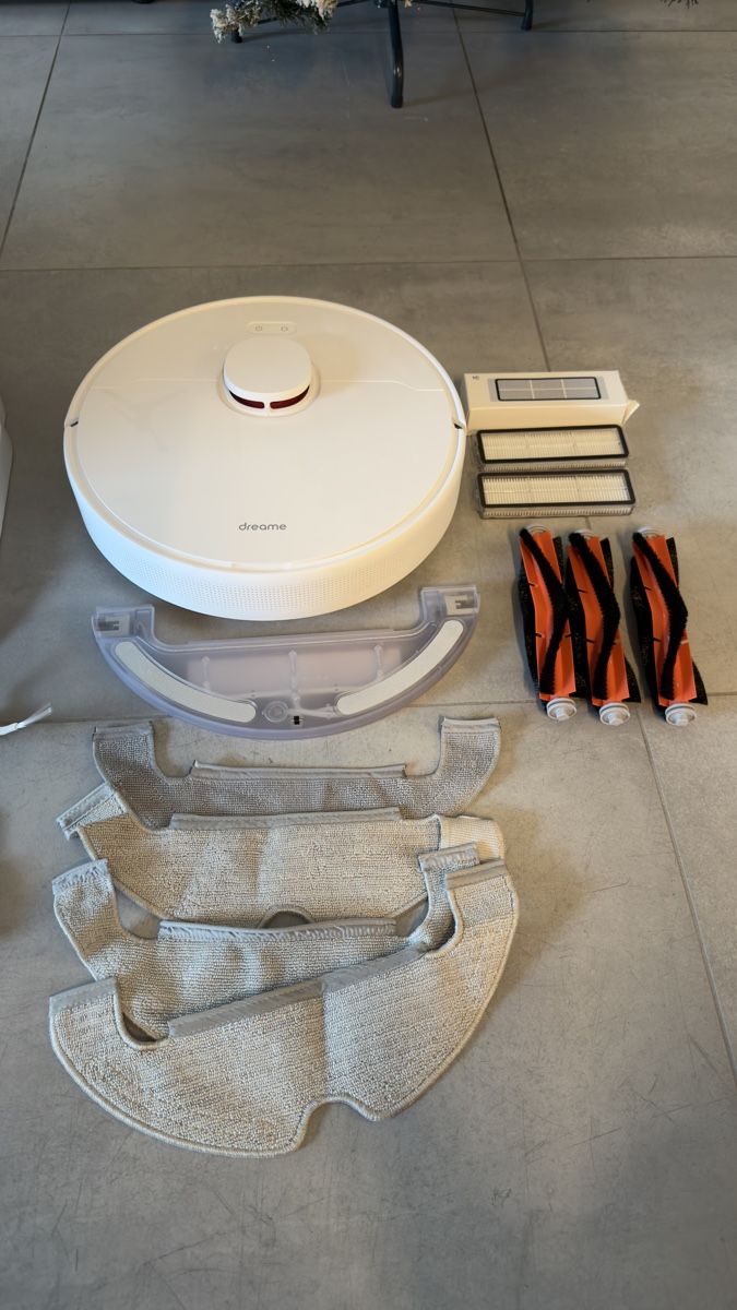 Dreame D10 Plus con base autosvuotante – ottimo stato (Usato) a ...