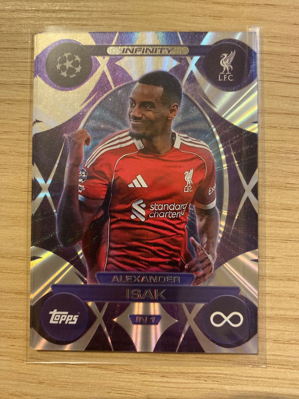 Topps Match Attax Extra 25/26 Infinity Alexander Isak IN1 (Neu (gemäss ...
