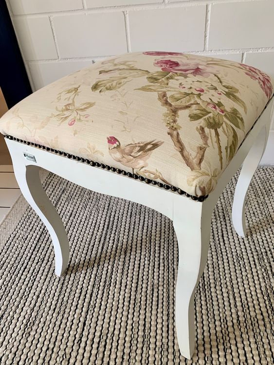 Möbel Pfister Hocker (Gebraucht) in Kyburg-Buchegg für CHF 30 – nur ...