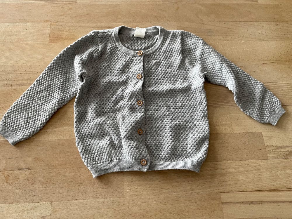 Strickjäcklein H&M, 80 | Kaufen auf Ricardo