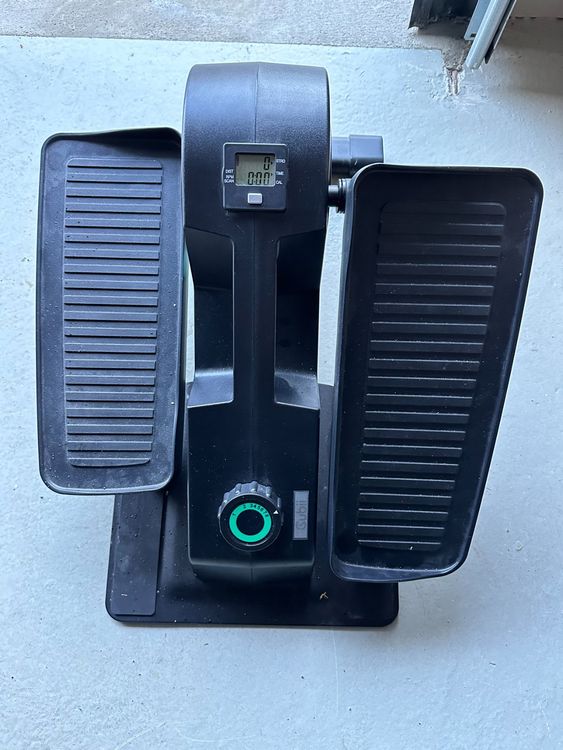Cubii JR1 Stepper / Hometrainer (Gebraucht) in Buchberg für CHF 30 ...