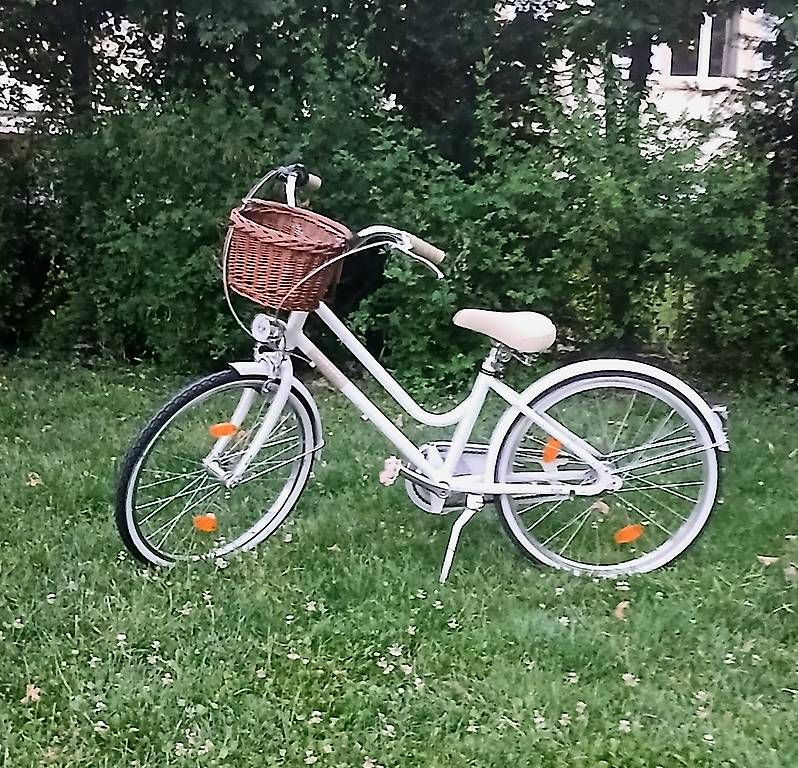 Vélo fille (9-12 ans) Creme MINI MOLLY 24" (Gebraucht) in Glion für CHF ...