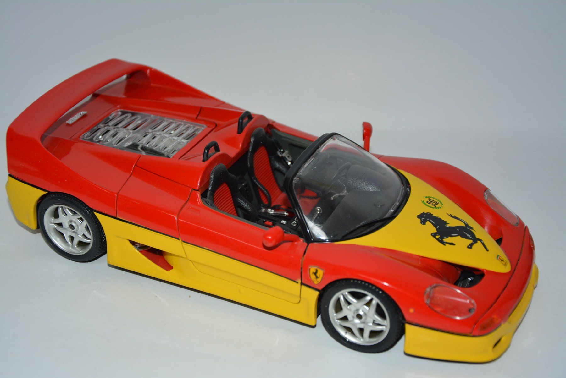 Ferrari F50 1995 Hard-Top , 50 YEAR , Bburago 3362 , 1:18 (Gebraucht ...