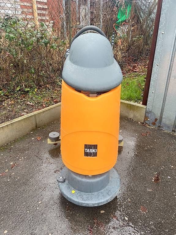 Taski swingo 750 scheuermaschine( wetrok cleanfix numatic) (Gebraucht ...
