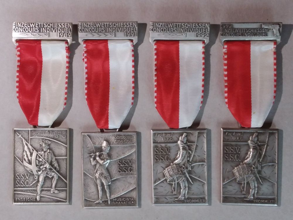 Einzelwettschiessen1992 1x PIstole 1x normal 1989/91 Kranz (Gebraucht ...