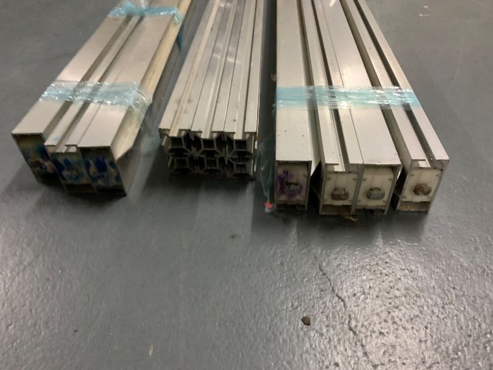 Syma System 30 Alu Aufl. Zargen und Quad.Profile - Messebau (Gebraucht ...