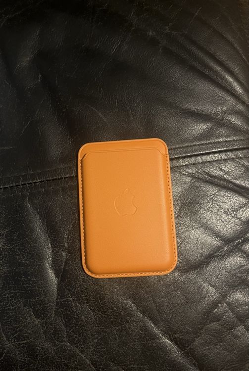 Apple MagSafe wallet (Neu (gemäss Beschreibung)) in Winterthur für CHF ...