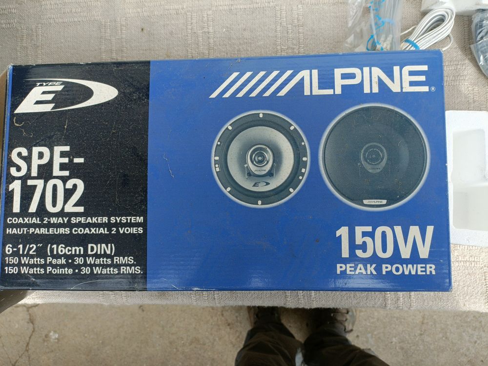 2x Alpine SPE-1702 Boxen 16cm 150W (Neu und originalverpackt) in Oberwil i. S. für CHF 30 – mit ...