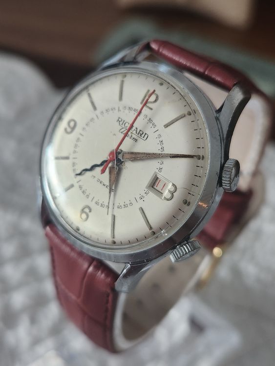 Richard Alarm Uhr Wecker | Kaufen auf Ricardo