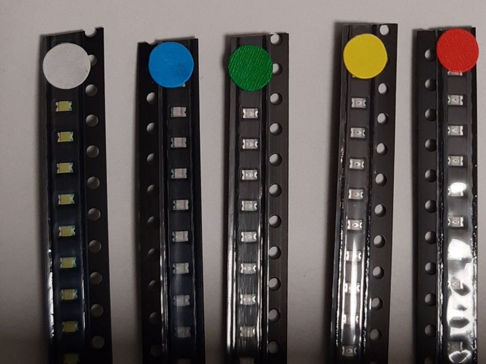 SMD LED 0805 100 Stück 5 Farben | Kaufen auf Ricardo