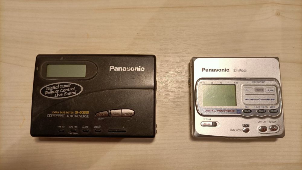 Panasonic MiniDisc und Walkman + Zubehör | Kaufen auf Ricardo