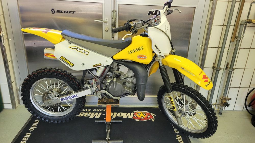 Suzuki RM80 Jg. 1999 (Gebraucht) in Fehraltorf für CHF 1400 – nur Abholung auf Ricardo kaufen