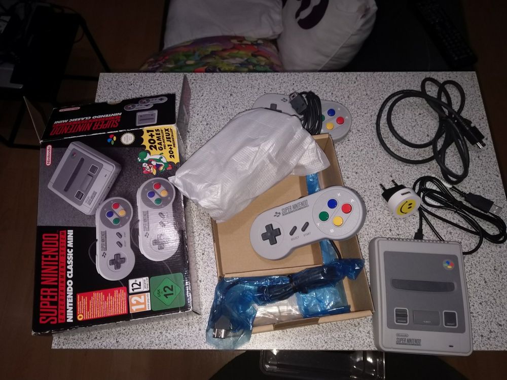 Super Nintendo mini (Gebraucht) in Botyre (Ayent) für CHF 89 – mit ...