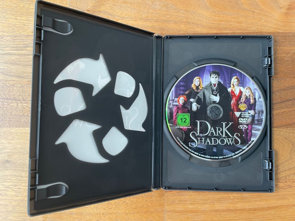 Dark Shadows - DVD (Gebraucht) in Rickenbach LU für CHF 2 – mit ...