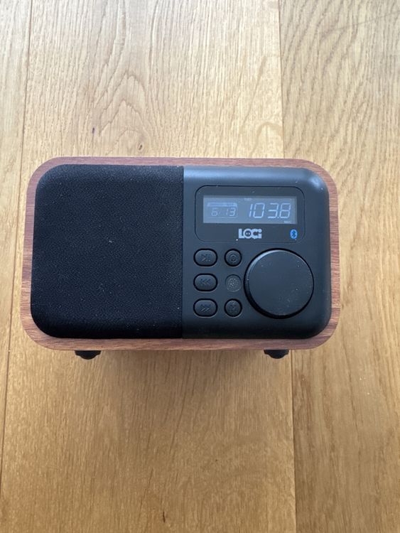 LOGI Bluethooth / FM / SD Card / USB Radio (Gebraucht) in Luzern für ...