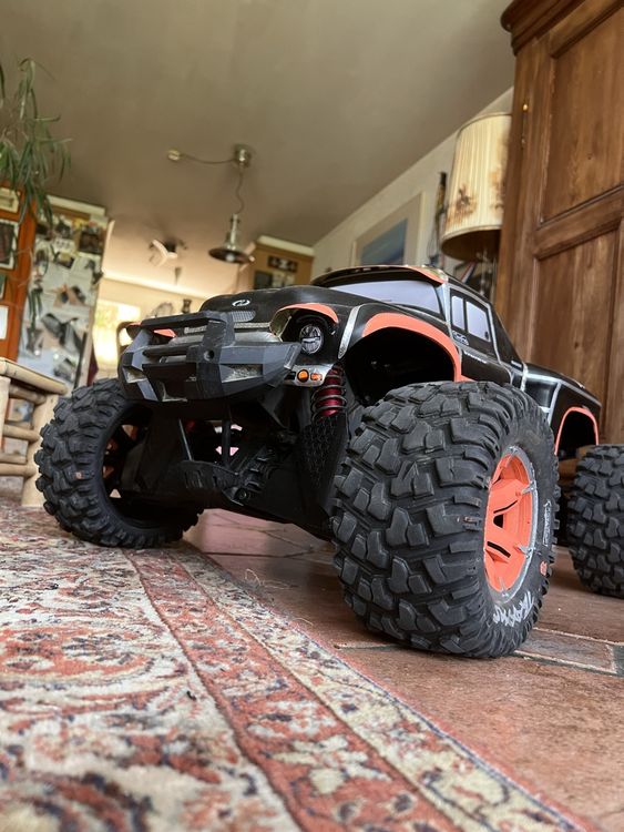 Traxxas X-Maxx mit Akku und Tuningteilen (Gebraucht) in Oberdorf BL für ...