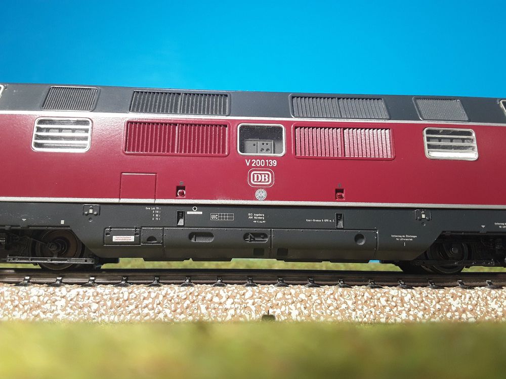 Märklin 3382 _ Diesel Lokomotive BR V 200.1 der DB _ Spur H0 (Gebraucht ...