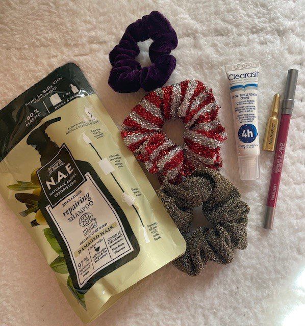 Beauty SET NAE Shampoo Clearasil Age Perfect Urban Decay Lip (Gebraucht ...