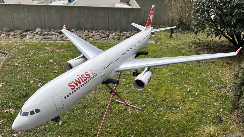RC Modellflugzeug Airbus A330-300 Swiss (Gebraucht) in Emmenbrücke für ...