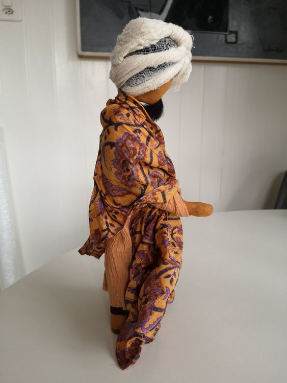 SCHWARZENBERGER KRIPPENFIGUR *HIRT / HIRTE ODER KÖNIG* (Gebraucht) in ...