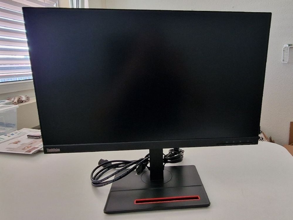 Lenovo ThinkVision 23,8" QHD (P24q-20) (Gebraucht) in Marin-Epagnier ...