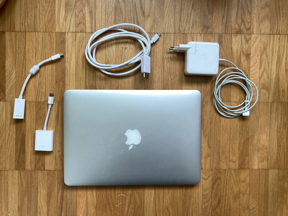MacBook Pro Retina 13" 2015 8GB RAM 256GB SSD inkl. Zubehör (Gebraucht ...