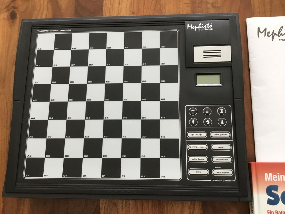 Schachcomputer Mephisto from Saitek | Kaufen auf Ricardo