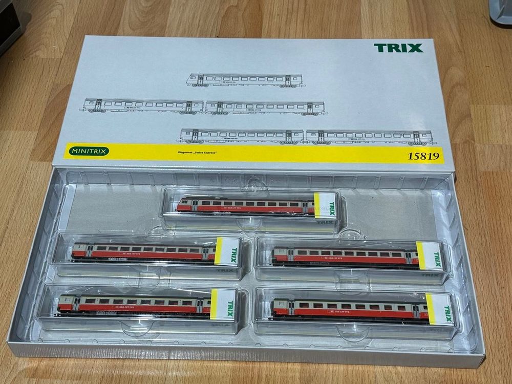 Minitrix 15819 Swiss Express Wagenset (Neu (gemäss Beschreibung)) in ...