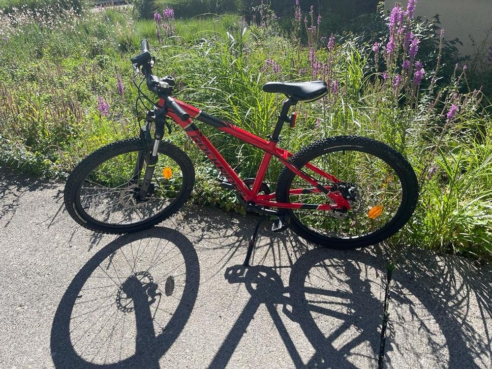 Mountainbike Kinderfahrrad 24 Zoll Rockrider ST 900 rot (Gebraucht) in Cham für CHF 155 – nur ...
