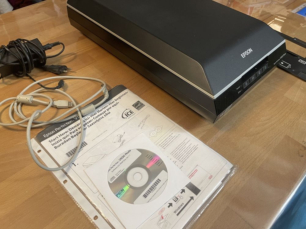 Epson V600 Photo Scanner | Kaufen auf Ricardo