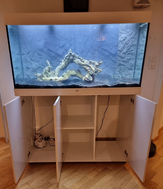 Juwel Aquarium Rio 350 weiss (Gebraucht) in für CHF 250 – nur Abholung ...