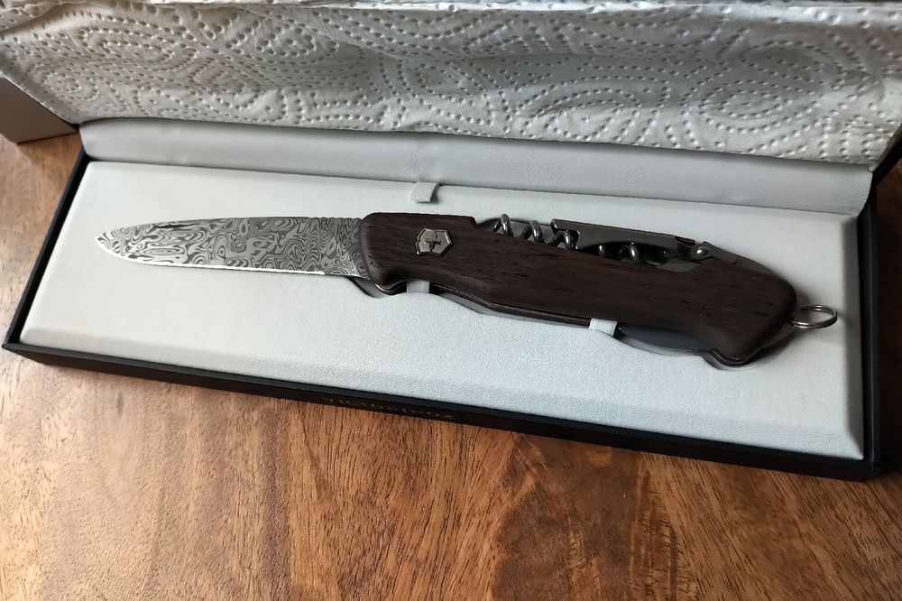 Victorinox Damast Limited Edition 2019 (Neu und originalverpackt) in ...