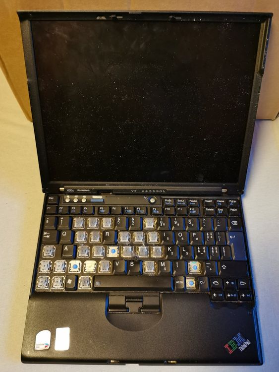 IBM Lenovo ThinkPad Set 5 Notebook, X60T, R50p, R40, X200 | Kaufen auf ...