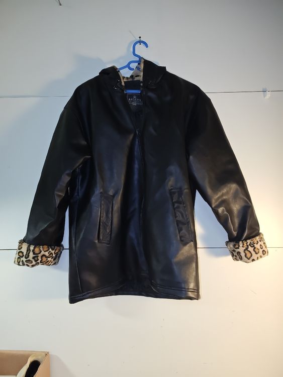 Jacke von Aierda Schwarz/Leopard, Winter. (nov447) (Gebraucht) in ...