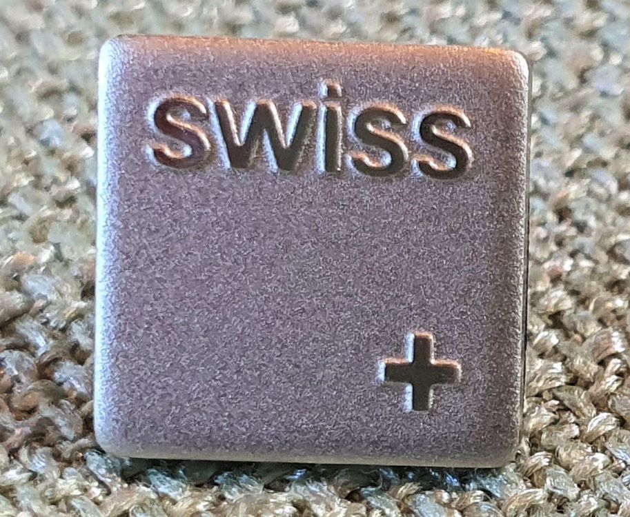 A923 - Pin Swiss Logo Fluggesellschaft | Kaufen auf Ricardo