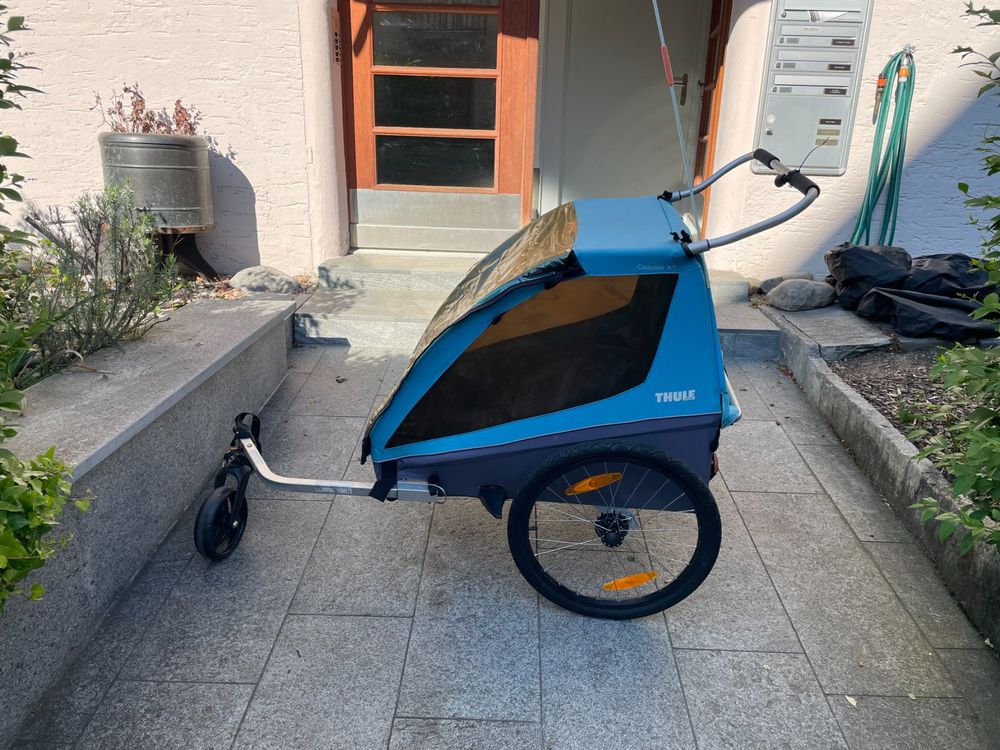 Thule Coaster Xt 2-Seat Bike Trailer Blue (Gebraucht) in Zürich für CHF ...