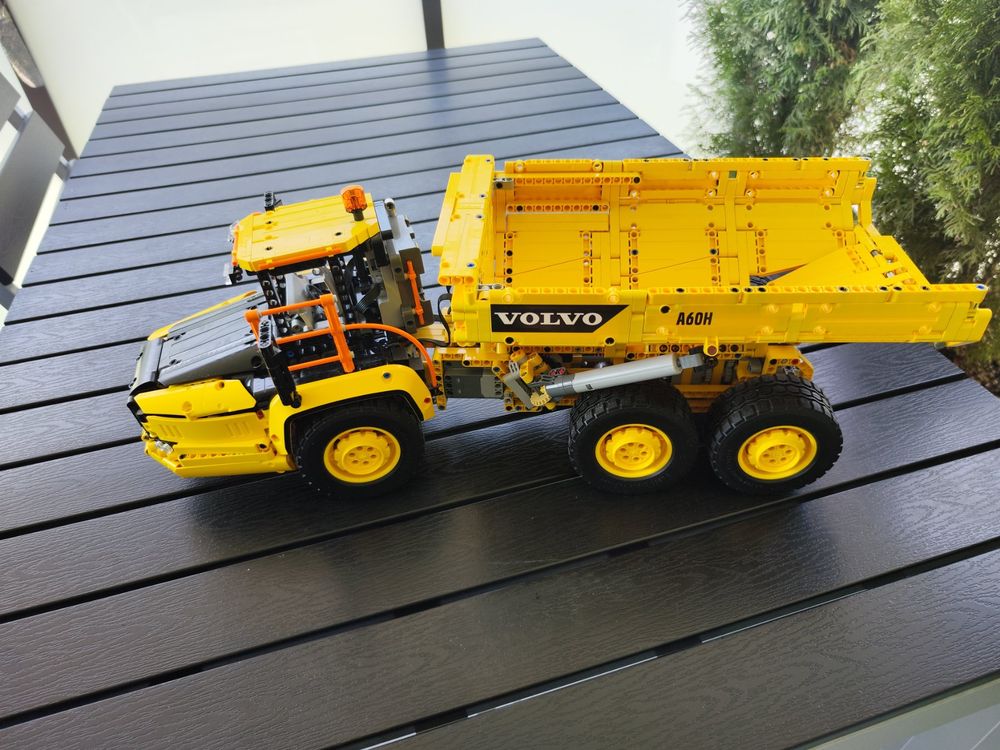 LEGO Technic Knickgelenkter Volvo-Dumper (6x6) | Kaufen auf Ricardo