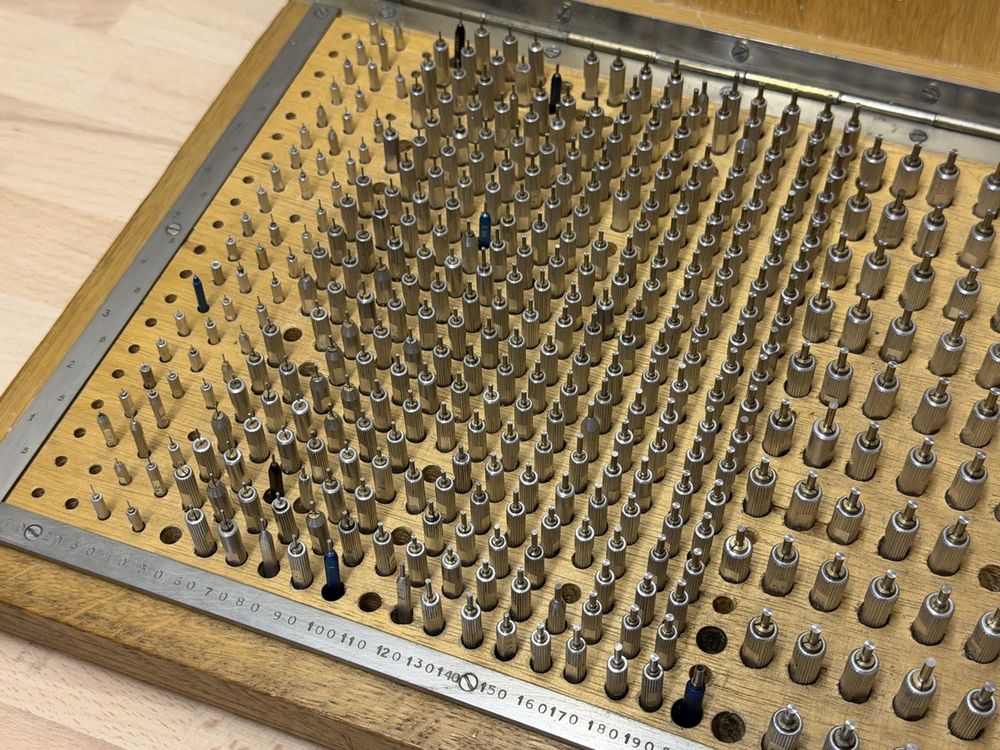 Jeu de jauges tampons Ancien (Gebraucht) in bassecourt für CHF 190 ...