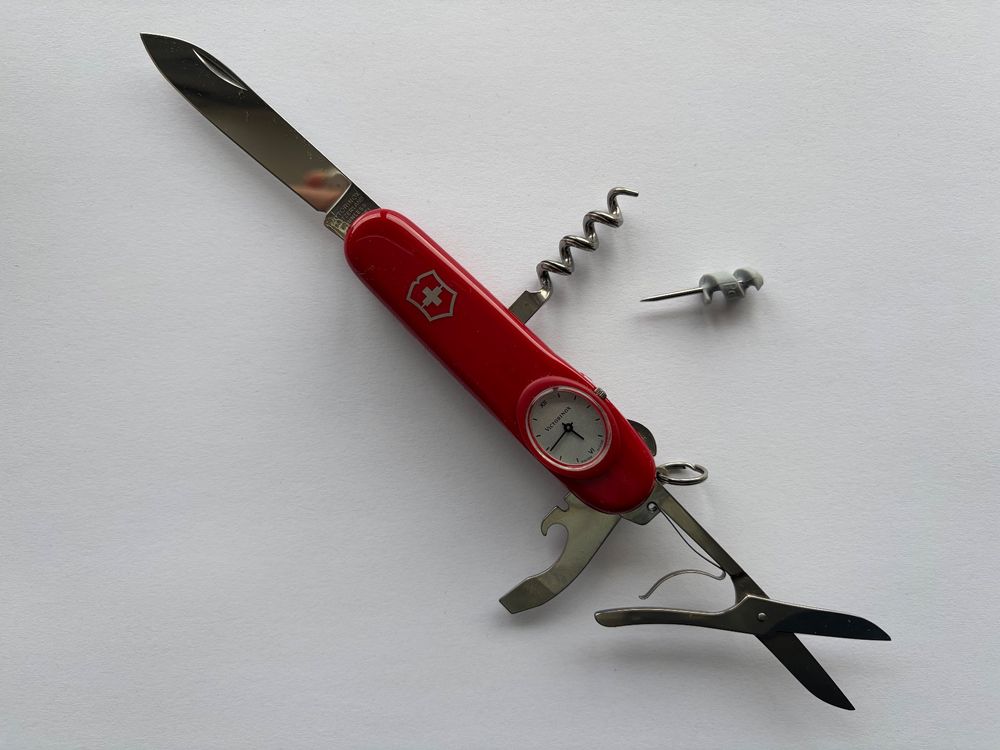 Victorinox Timekeeper rot (Neu (gemäss Beschreibung)) in Seewen SZ für ...