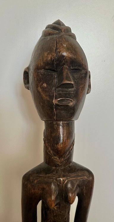 Afrikanische alte schöne weibliche Figur der Vuvi, Gabon (Gebraucht) in Zunzgen für CHF 80 – nur ...