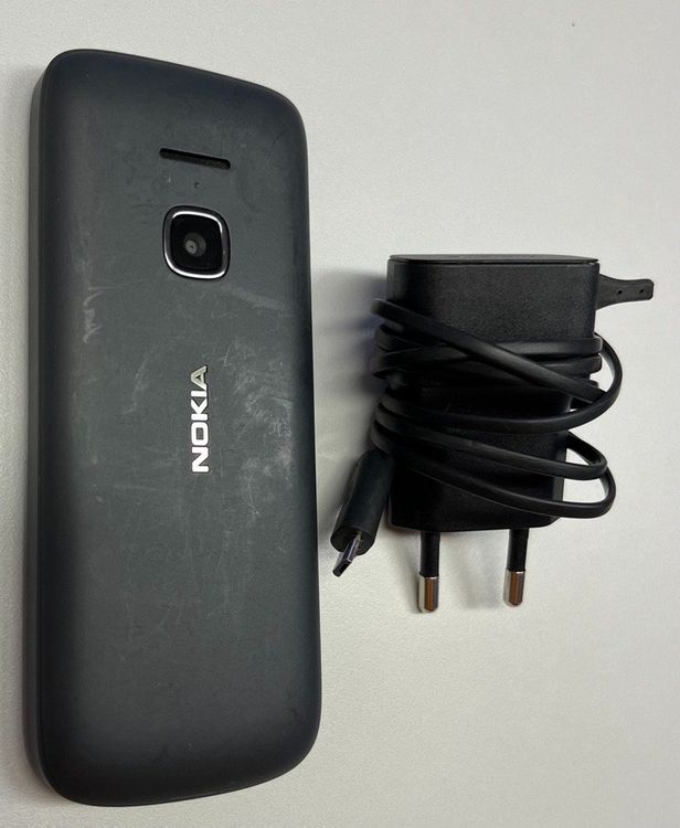 Nokia 223 4G, schwarz (Gebraucht) in Schwarzenburg für CHF 20 – mit Lieferung auf Ricardo kaufen